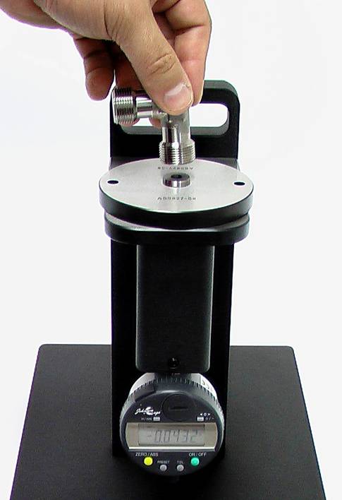 Johnson Gage Features Thread Inspection Systems at AeroDef 2011 ...